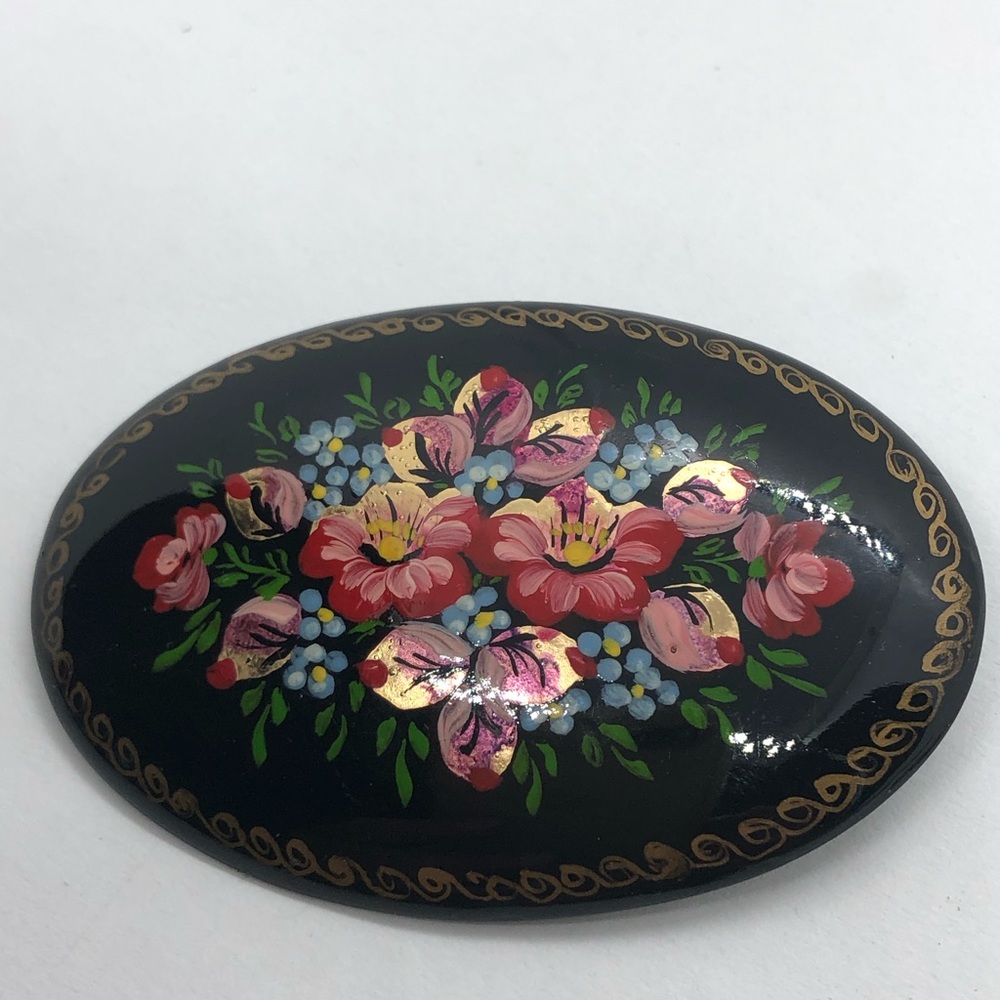 Vtg Floral Colorful Detailed Hand Painted Lacquer Pin - Gem